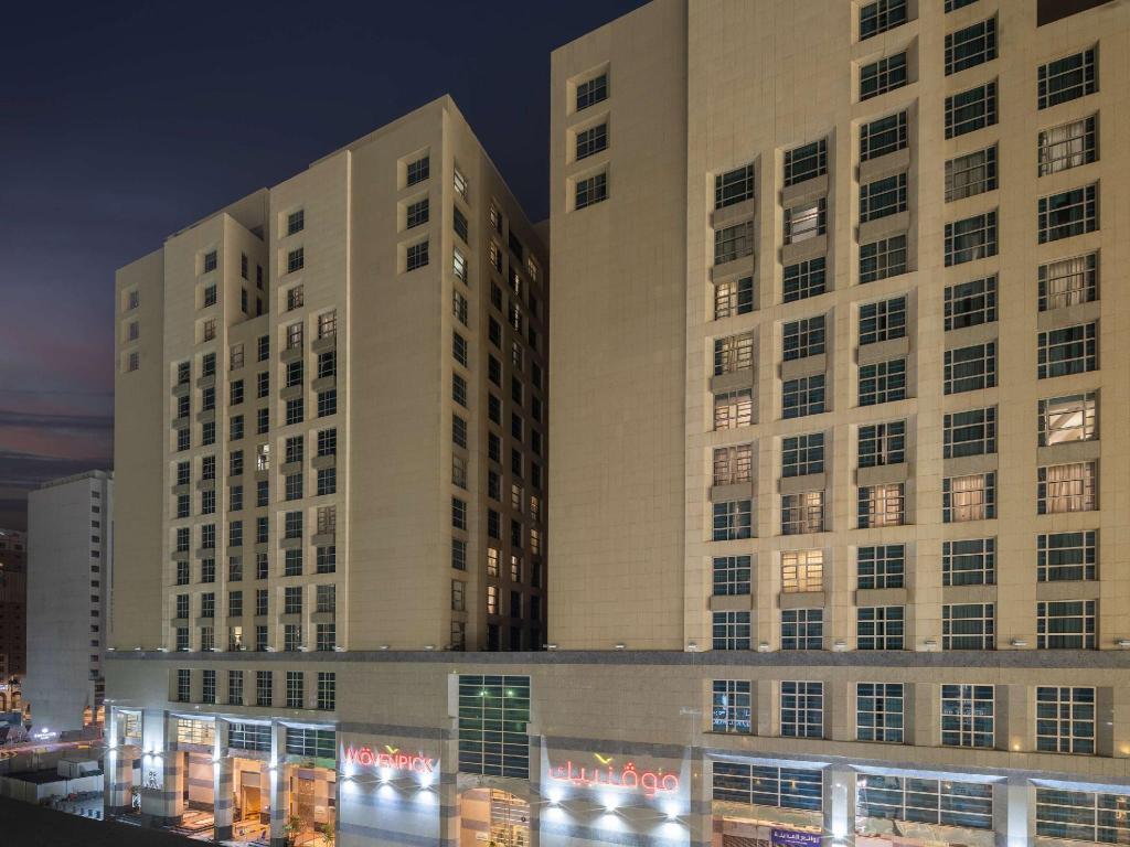 Anwar Al Madinah Movenpick | 5-Min Walk to Prophet's Mosque