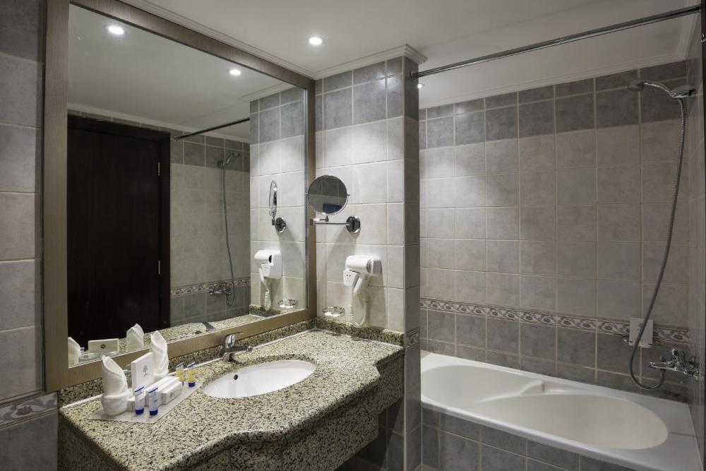 Saja Al Madinah | 5-Min Walk to Prophet's Mosque | 4-Star